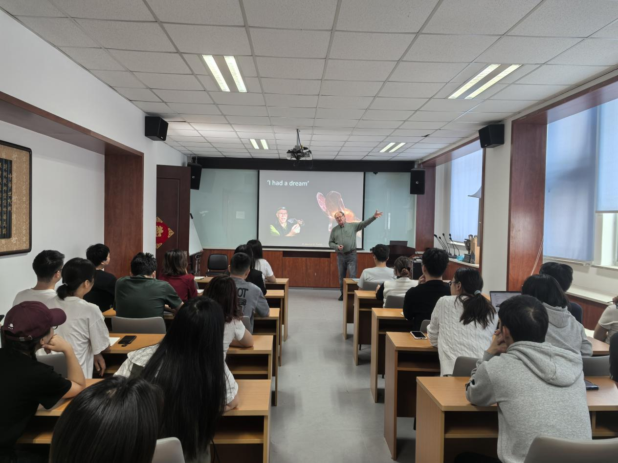 环境学院邀请Peter John Taylor教授莅临我校讲学指导-东北师范大学